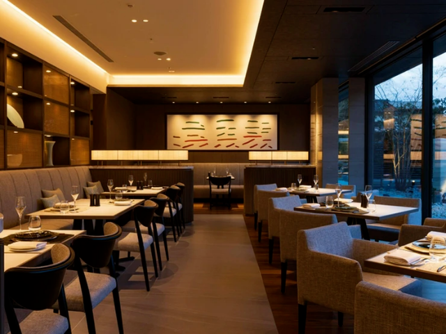 5 Recommended Restaurants for Strolling Near Ancient Temples & Scenic ...