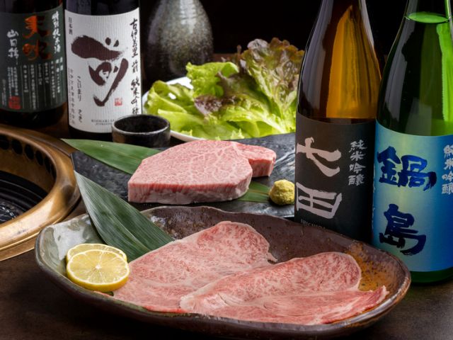 Yakiniku, shabu-shabu, hamburgers... A restaurant where you can enjoy ...